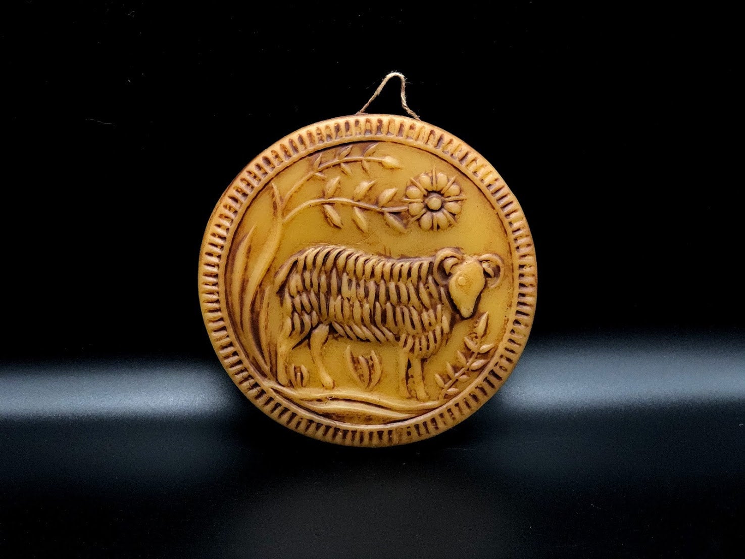 Vintage Round Sheep Ornament | Cinnamon Treasures